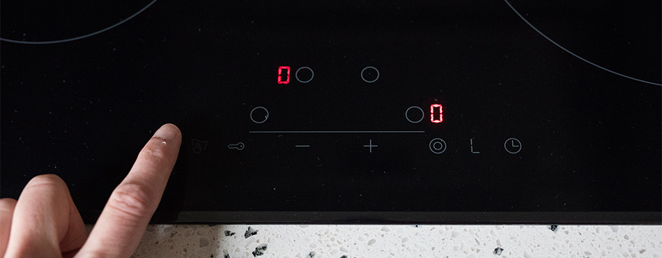 Que signifient les codes erreurs sur une table à induction